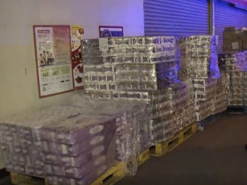 Getting Tasered, Stealing & Other Crazy Things People Are Doing For ...