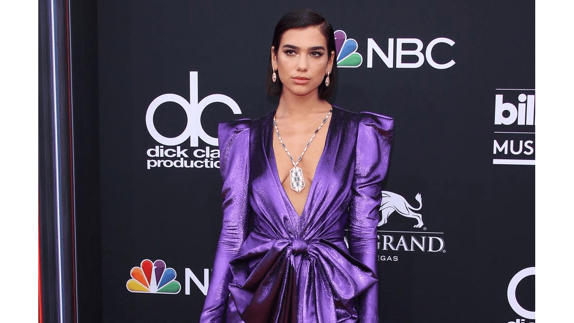 Dua Lipa: There is room for diversity at Reading and Leeds - 8days