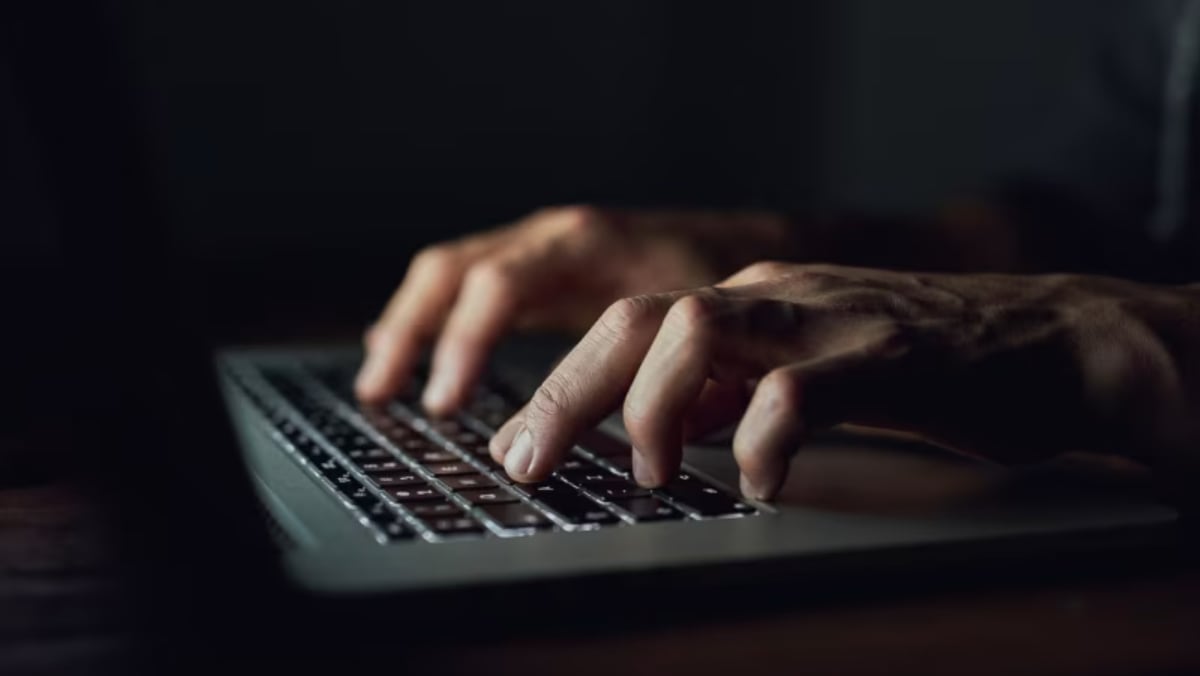 Penggodam data antarabangsa diberkas dalam operasi bersama SG-Thai ...