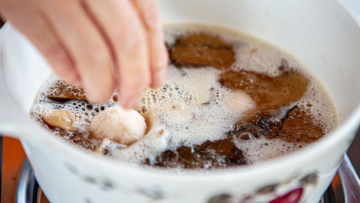 Is it healthy to use MSG in food? Why does it have a bad reputation ...