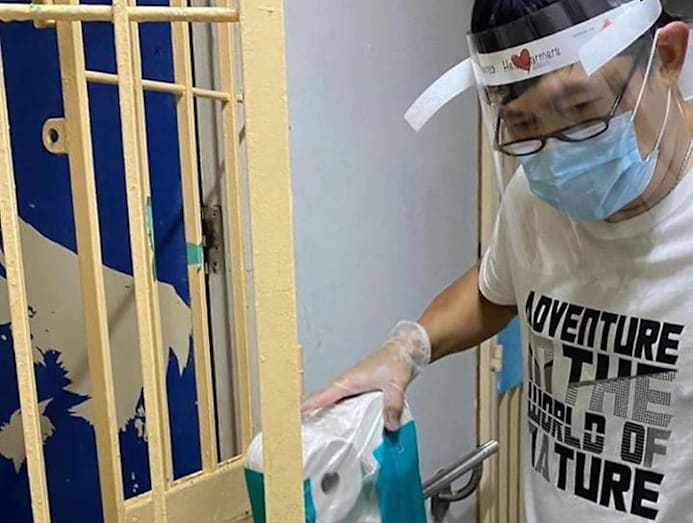Chen Tianwen Spends 2 Hours Every Saturday Delivering Food To The ...