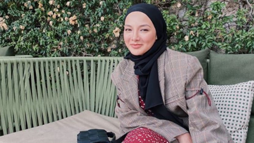 Neelofa rangkul Anugerah Influencer 2019 di Monaco - BERITA Mediacorp