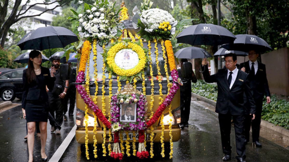 Hundreds pay last respects to Subhas Anandan - TODAY
