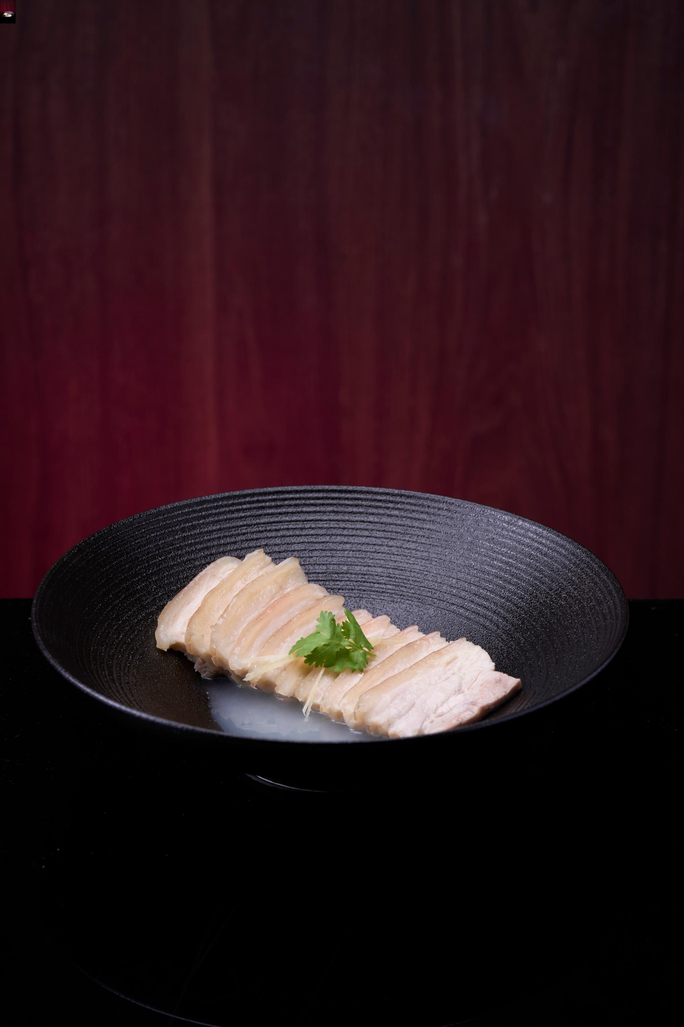 台湾著名养生汤品餐馆来了！同锅汤喝出不同味，揭示你的身体状态 - vibes by 8world