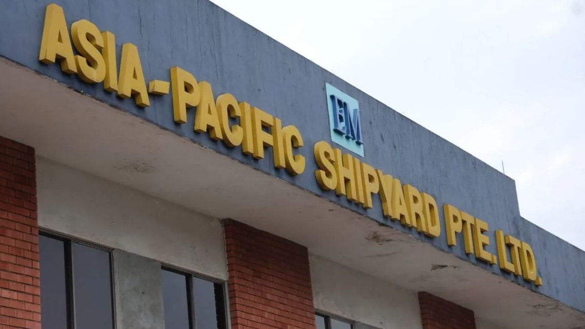 Shipyard operator fined S$200,000 after worker dies in forklift crash ...