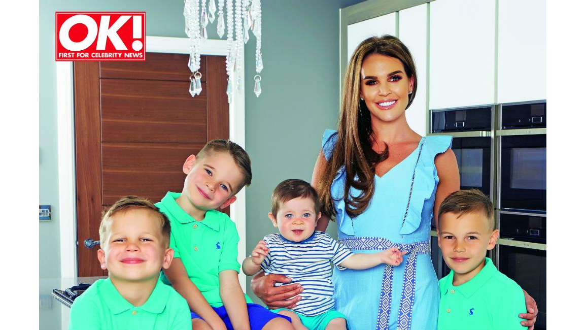 danielle lloyd children