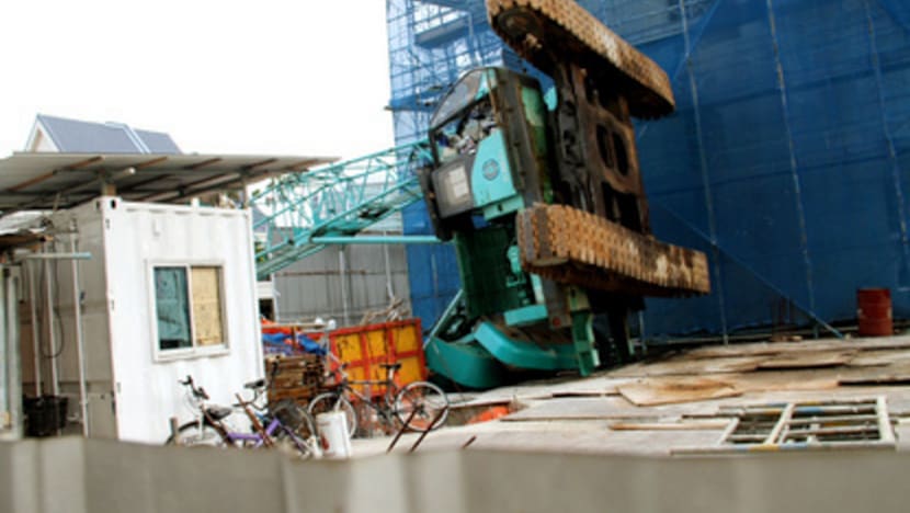 Mobile cranes to be equipped with ‘black boxes’ to improve safety - CNA