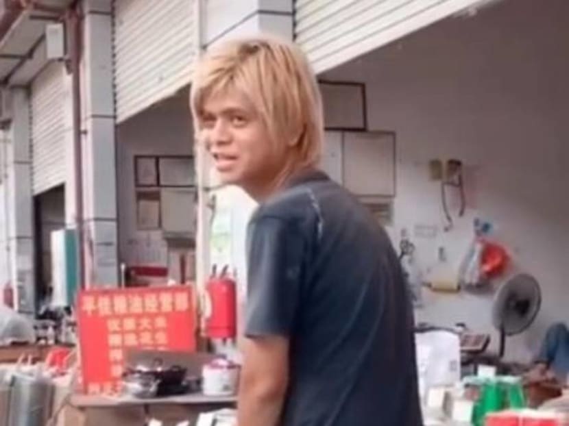 This Provision Shop Owner Looks Just Like Show Luo And People Are ...