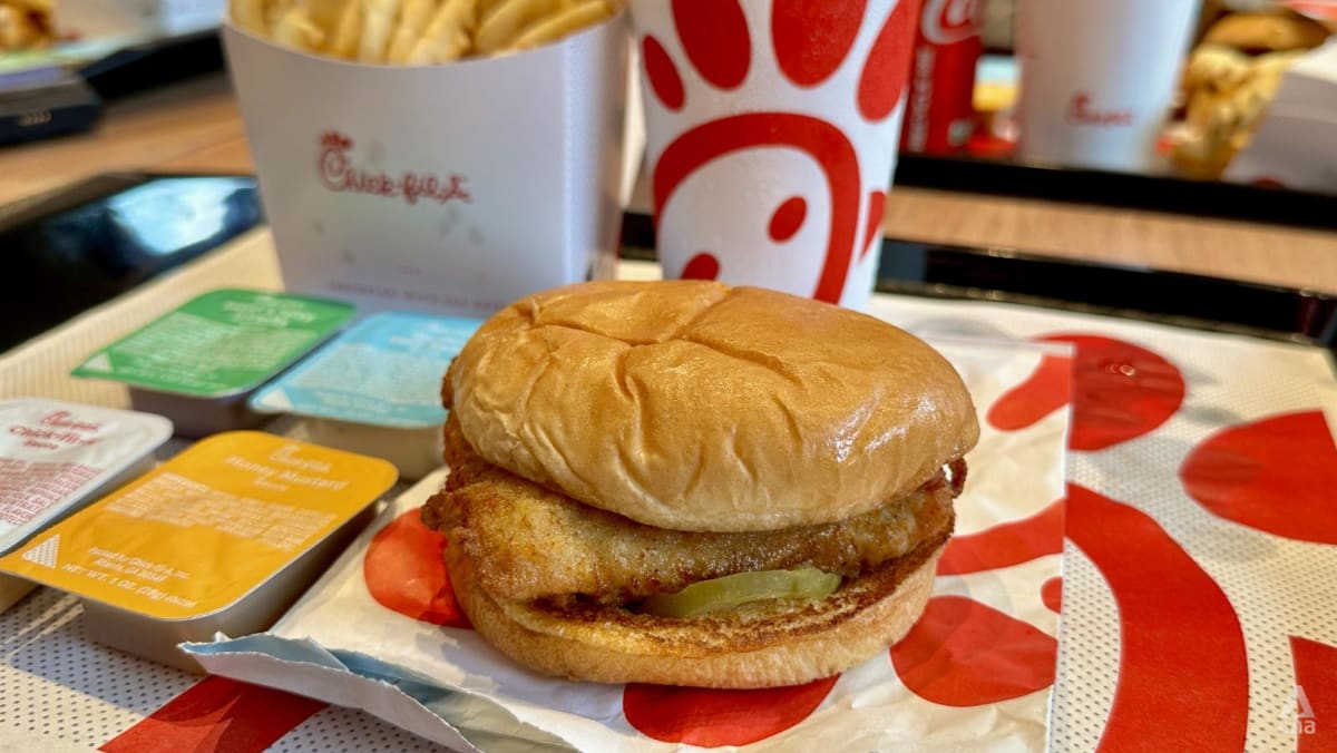 Chick-Fil-A's Singapore pop-up from June 26 to 28: Crispy chicken ...