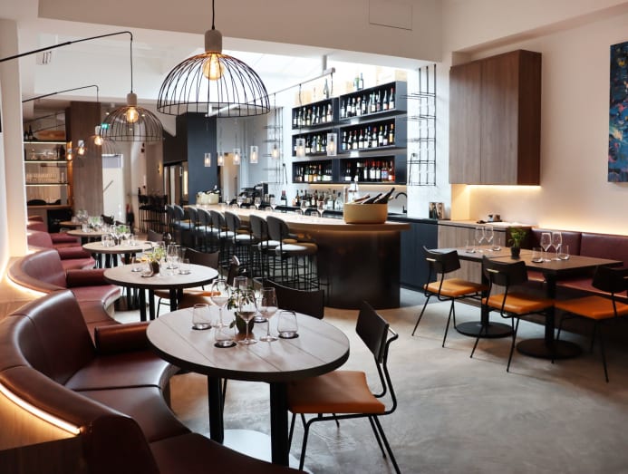 Club Street has a new wine bar. Here's what to expect - CNA Luxury