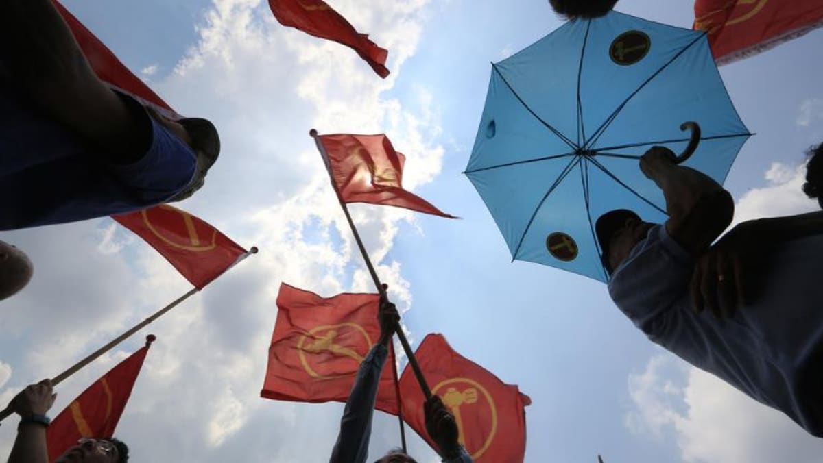 "பாட்டாளிக் கட்சியின் லியோன் பெரேராவும் நிக்கோல் சியாவும் முறையற்ற ...