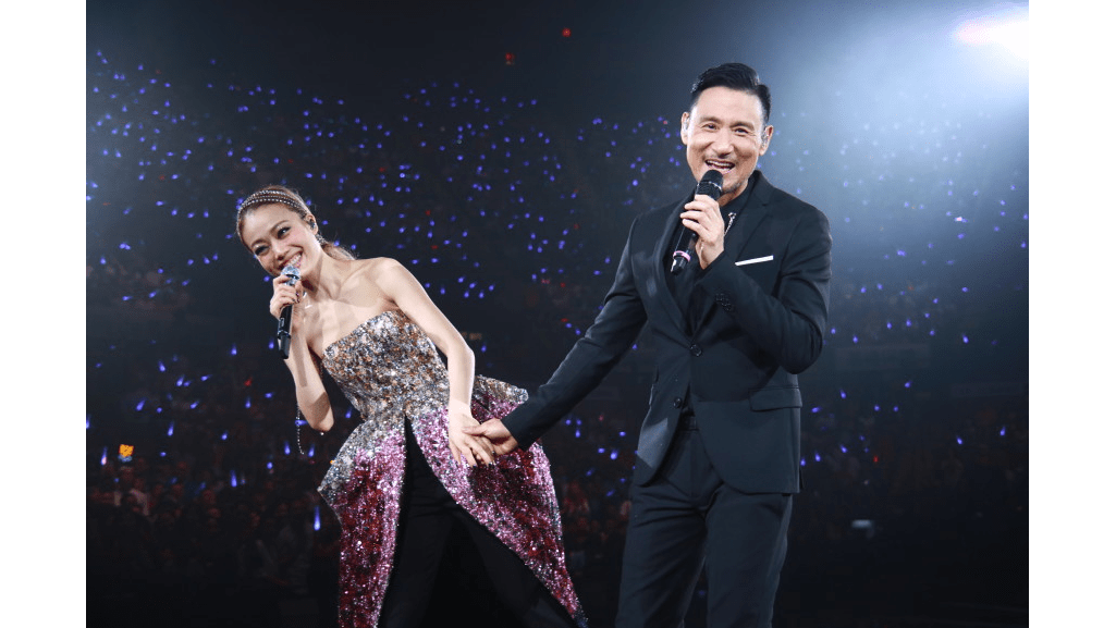 Jacky Cheung makes surprise appearance at Joey Yung’s concert - 8days