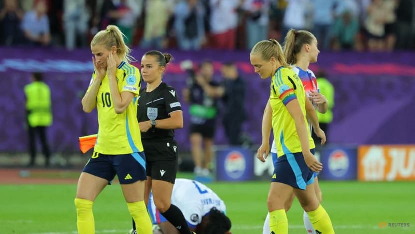 England beat Sweden in sensational penalty shoot-out to reach Women's Euro semis - CNA