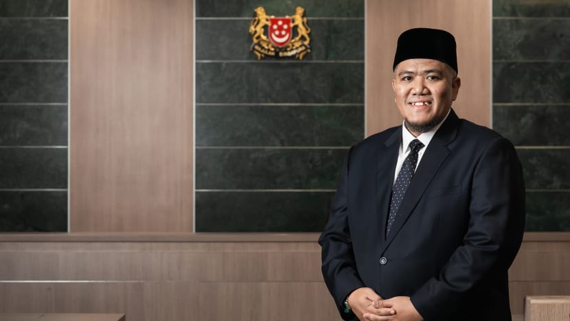 Ustaz Irwan Hadi dilantik jadi Presiden Kanan baharu Mahkamah Syariah - BERITA Mediacorp