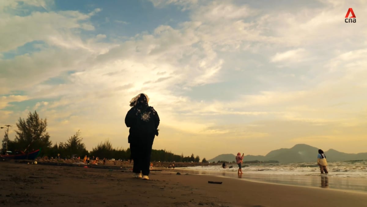 The Waves That Changed Us - Indonesia: Preparing for the Next Big One - CNA