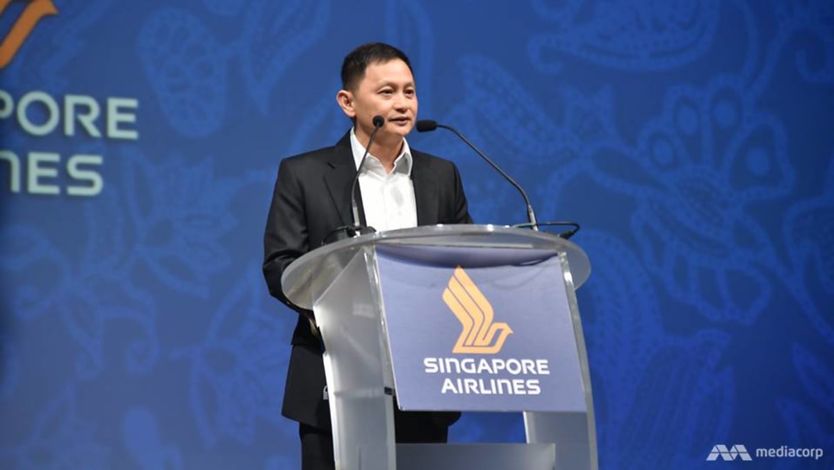 SIA CEO’s annual pay falls nearly 14% to S$7 million despite record ...