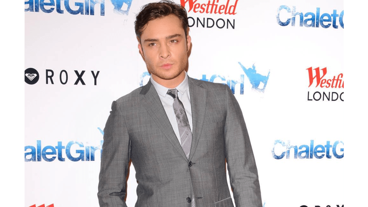 Ed Westwick 'disappoints' fans with British accent - 8days