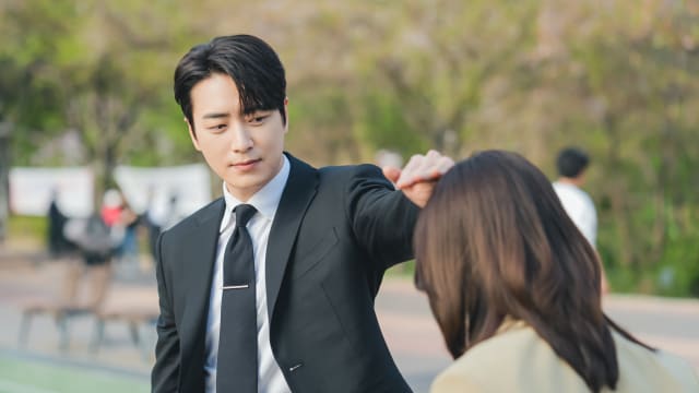 这些大叔系男神，35岁后事业迎来华丽逆袭！ - vibes by 8world