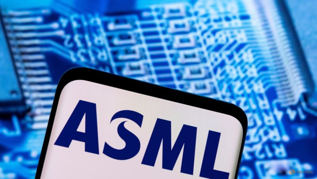 ASML says it may not achieve 2026 growth as chipmakers face US tariff uncertainty - CNA