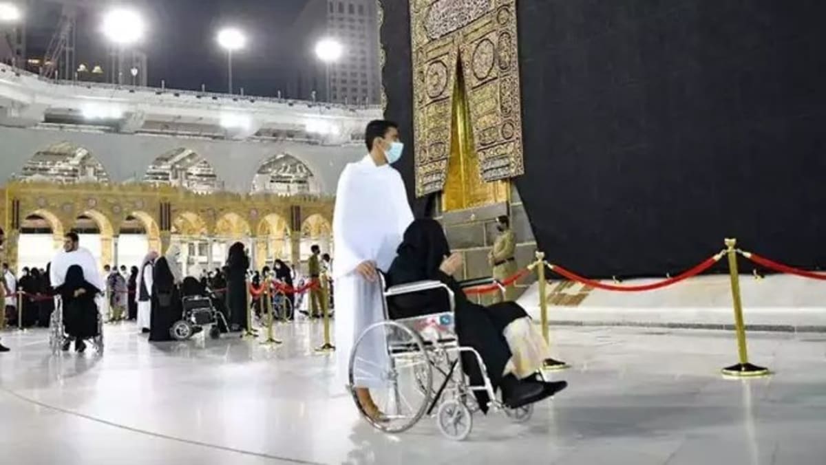 Laluan khas paling dekat Kaabah buat jemaah berkerusi roda, warga tua ...