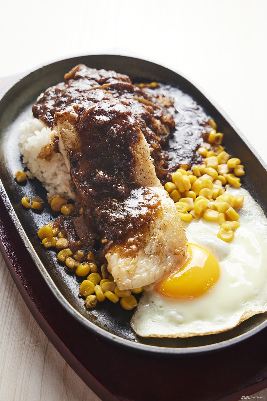 Former Singapore Airlines flight attendant and husband open Taiwanese ...