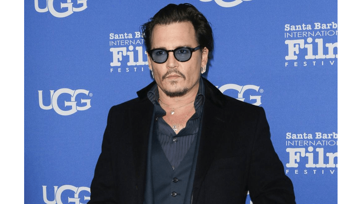 Johnny Depp hits back at his former management team - 8days