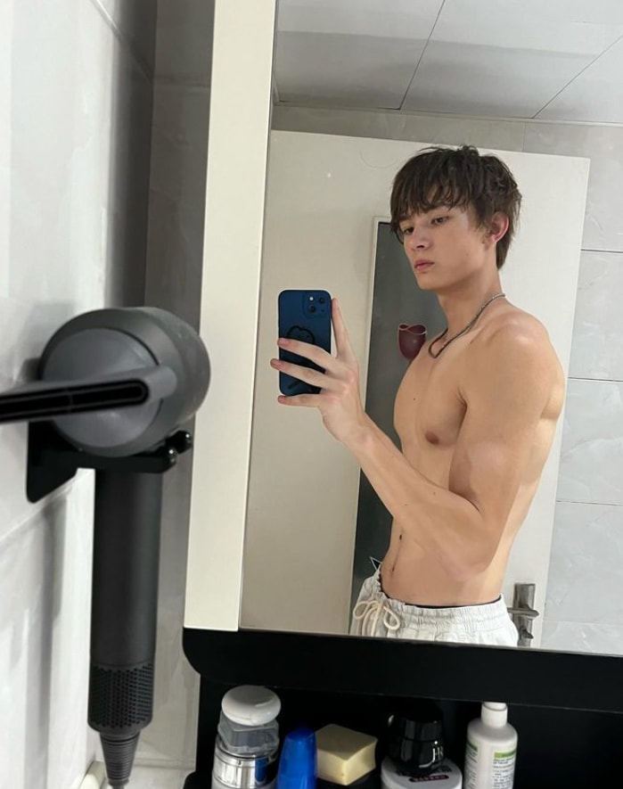 This 16-Year-Old Dutch Chinese Model Is China’s Newest Social Media ...