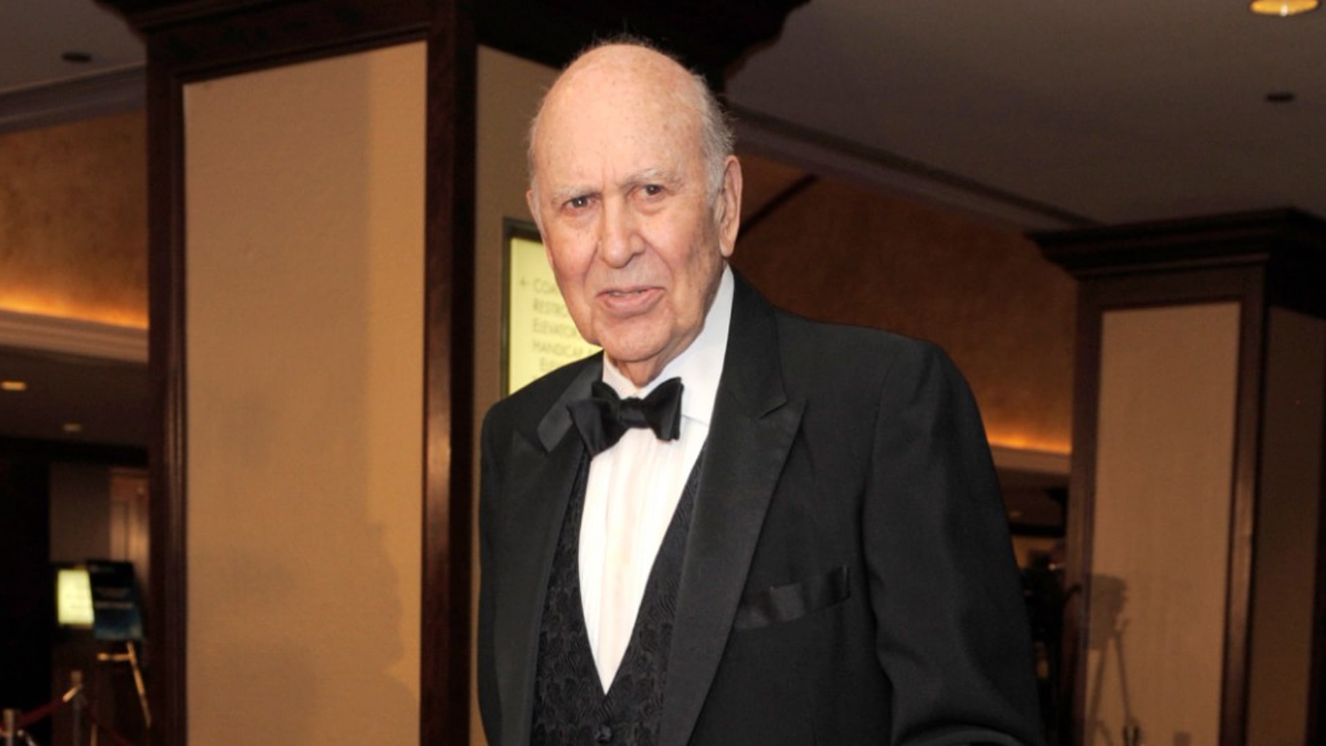 George Clooney, Jerry Seinfeld, And More Stars Pay Tribute To Carl ...