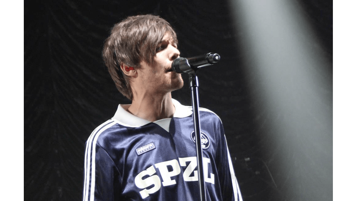 Louis Tomlinson's album relief - 8days