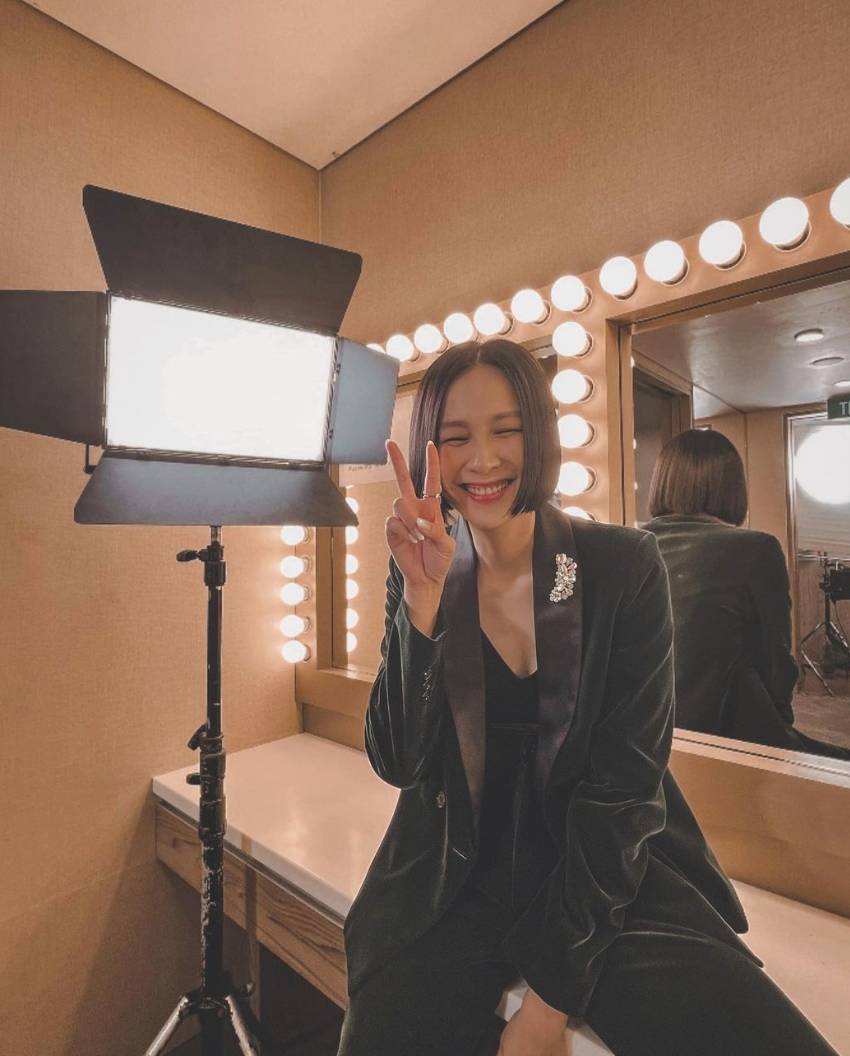 Ya Hui To Leave Mediacorp After 16 Years, Says This Is “The Right Time” - 8days