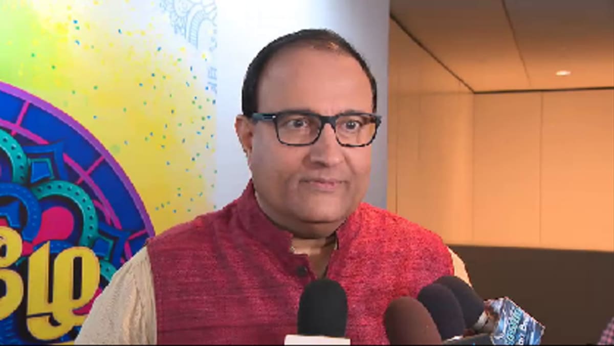 சிங்கப்பூரில் தமிழ் ஓர் அதிகாரத்துவ மொழி என்பதில் அரசாங்கத்திற்கு ...