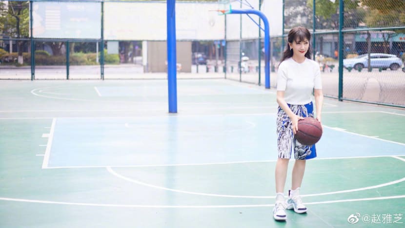 Angie Chiu Is 67, And Looks So Good Playing Basketball - 8days