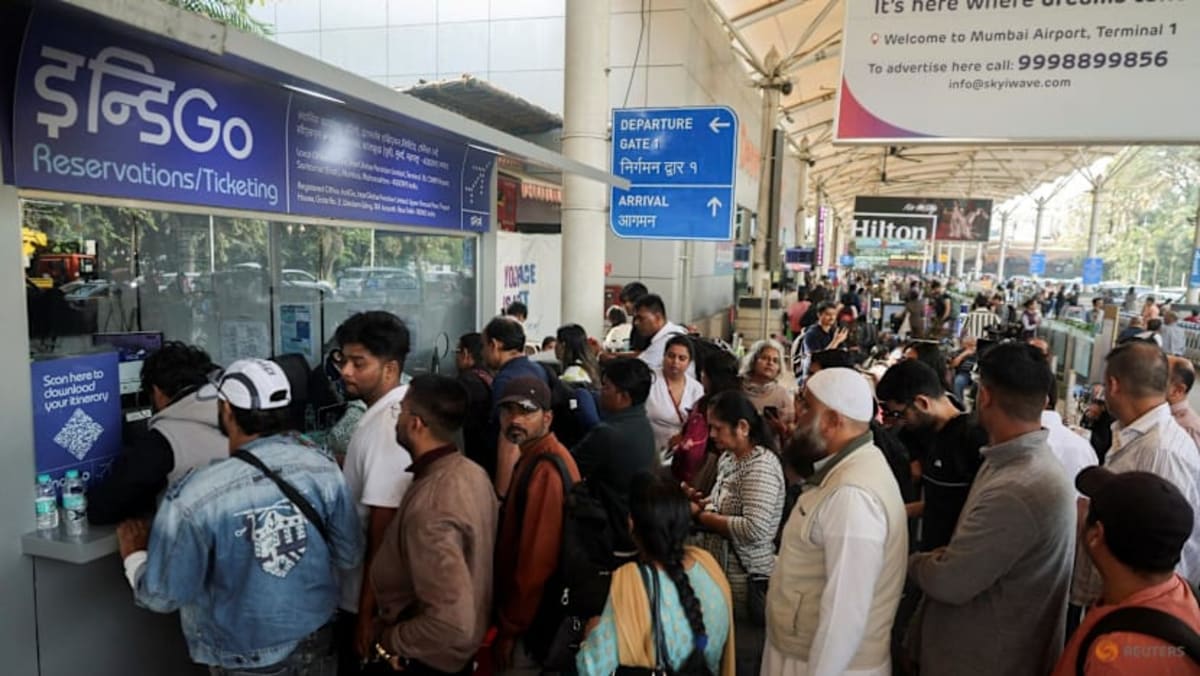 இண்டிகோ நெருக்கடி - பயணிகளுக்கு உதவும் SpiceJet, ஏர் இந்தியா - Seithi ...