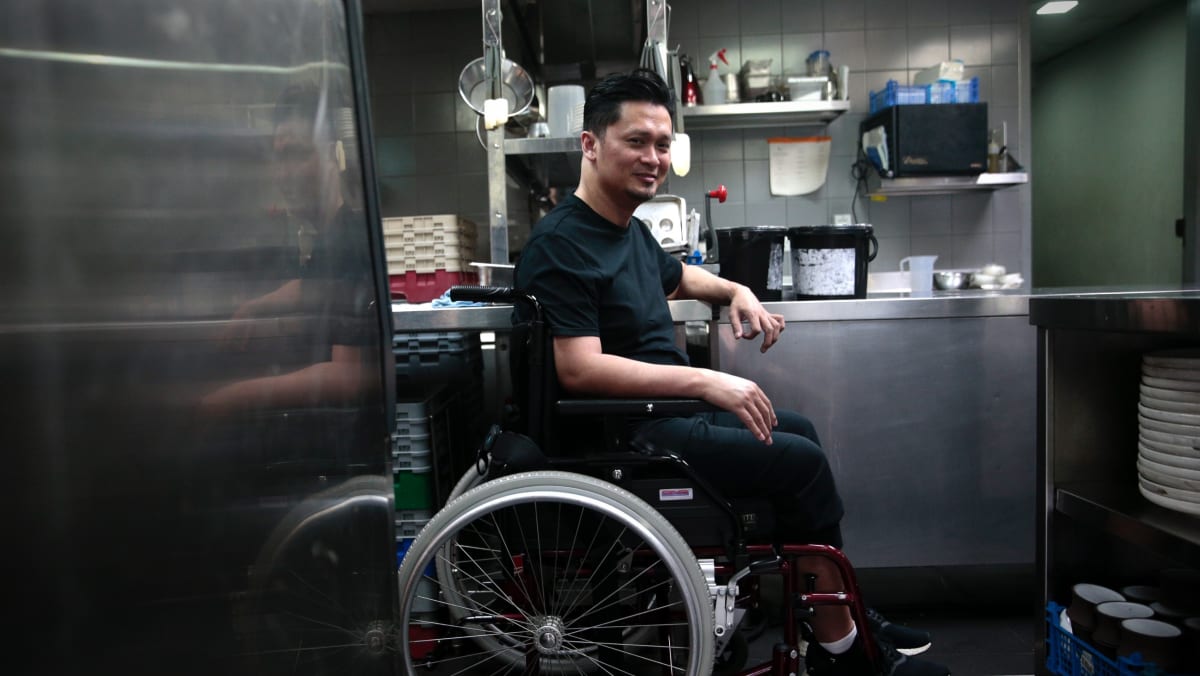 Alma’s wheelchair-bound chef defies all odds to retain Michelin star ...