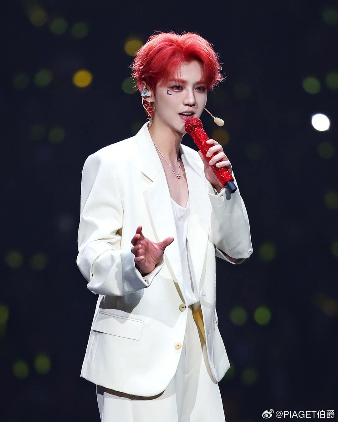 Chinese Idol Lu Han Criticised For Not Shaving Armpit Hair - 8days