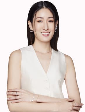 FEMALE CELEBS - Mediacorp