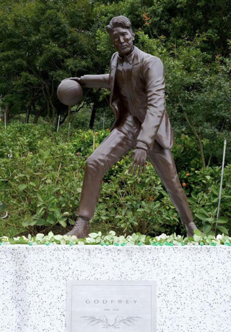 Statue Of Godfrey Gao Playing Basketball Unveiled On What Would Have ...