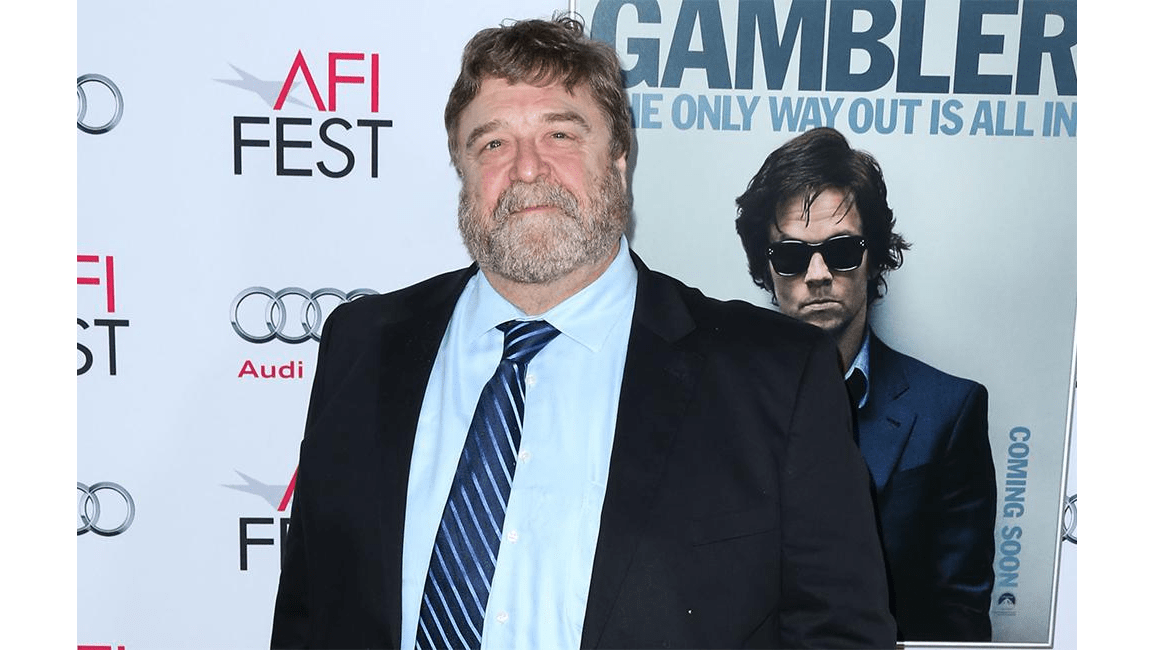 John Goodman opens up about alcohol addiction - 8days