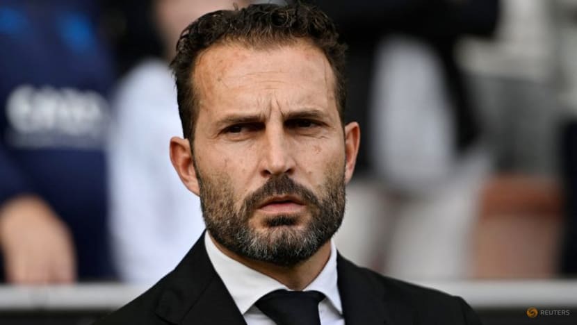 Relegation battling Valencia sack manager Baraja - CNA