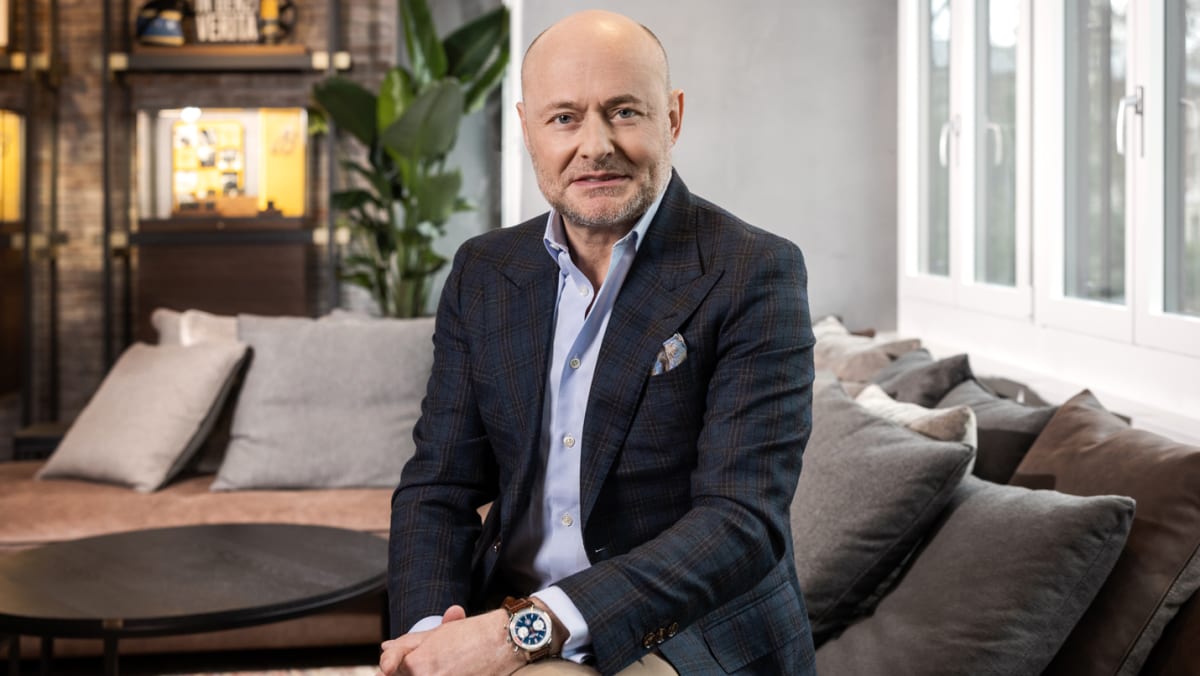 Interview with Breitling CEO, Georges Kern - CNA Luxury