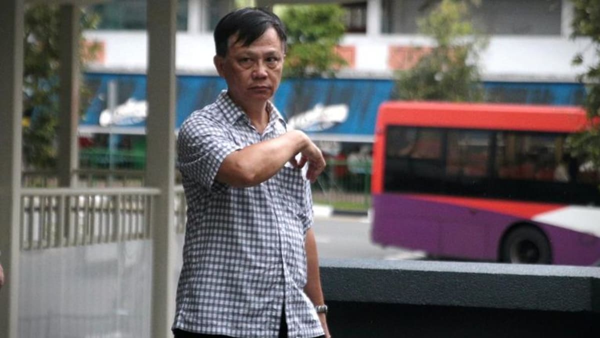 Kes buli jalan raya, pemandu teksi dijel - BERITA Mediacorp