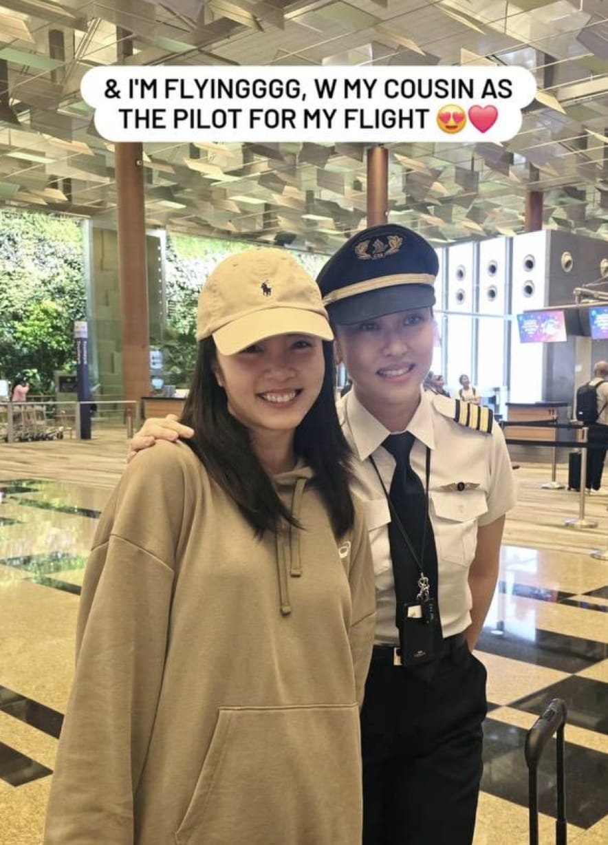 Lin Meijiao Has 61st Birthday Celebration On SQ Flight Thanks To Her Pretty Pilot Niece - 8days