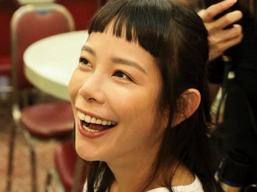 HK Actress Kate Yeung Has Been Working As A Security Guard For A Year ...