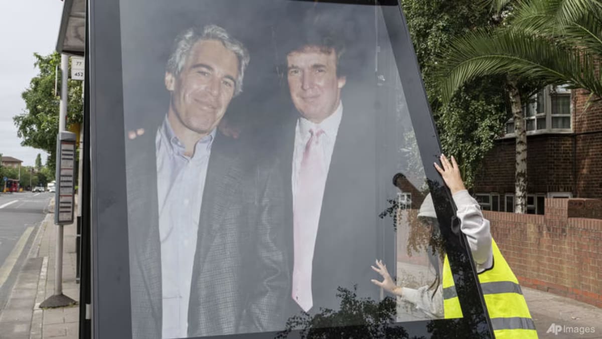 Trump saman Wall Street Journal atas laporan Epstein, tuntut AS$10 ...