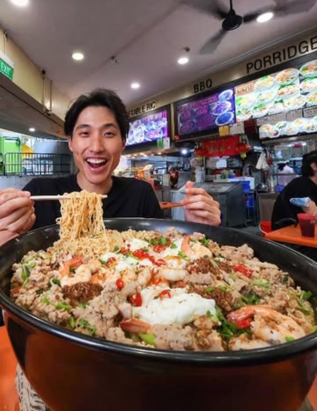 Competitive Eater Zermatt Neo Once Ate So Much His Stomach Crushed His ...