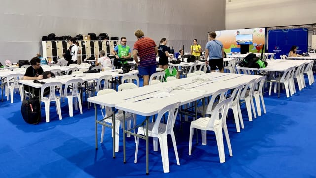 【采访侧记 | 许凯菱】媒体中心设备齐全 这个安排很贴心 - 8world