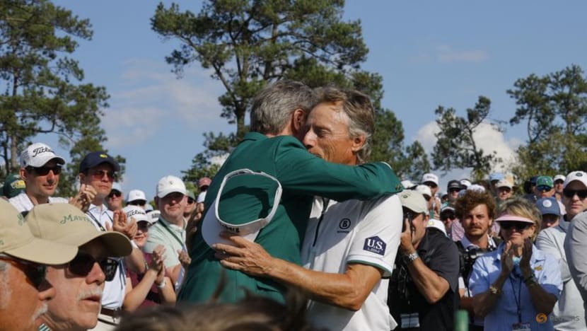 Langer walks away from final Masters with no regrets - CNA