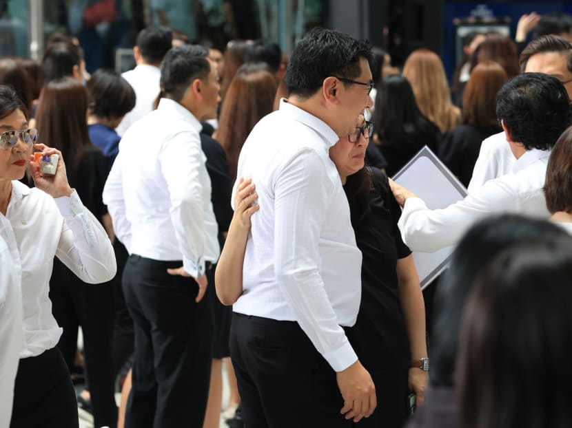 'Humble, personable, charismatic': About 500 mourners bid final farewell to banking tycoon Wee ...