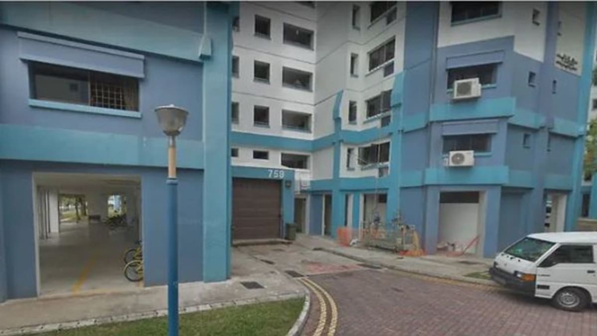 2 remaja matikan suis bekalan tenaga ke blok HDB Woodlands dikenakan ...