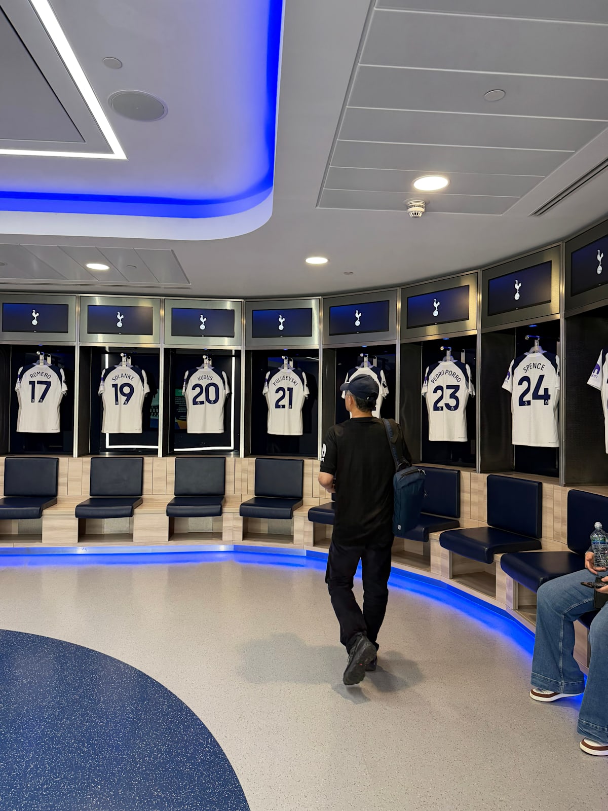 S’porean Takes Tottenham Long-Time Fan Dad To His First Premier League ...